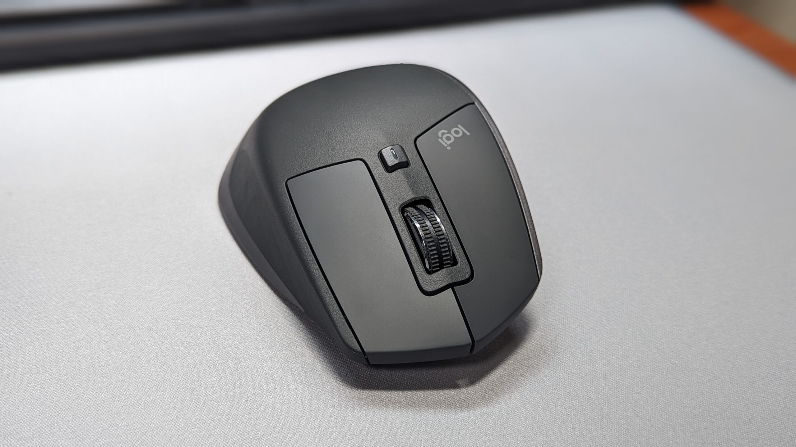 作業が捗る最強の仕事用マウス【Logicool MX Master 2Sの徹底レビュー】